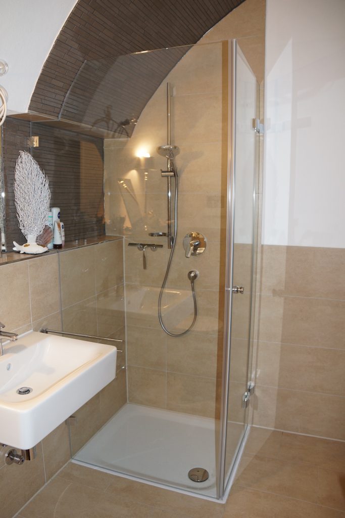 Bildergalerie – DAMA Duschen – Duschen aus Glas – 100% Made in Germany